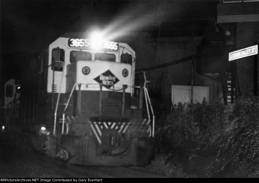 RDG GP35 #3655 - Reading Co